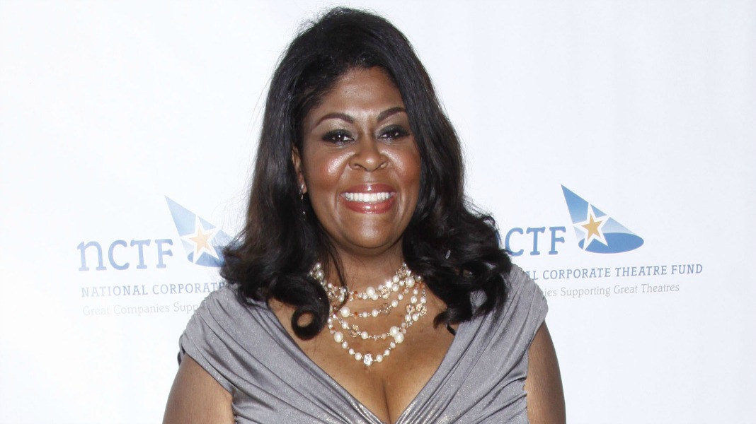 kim burrell | MadameNoire