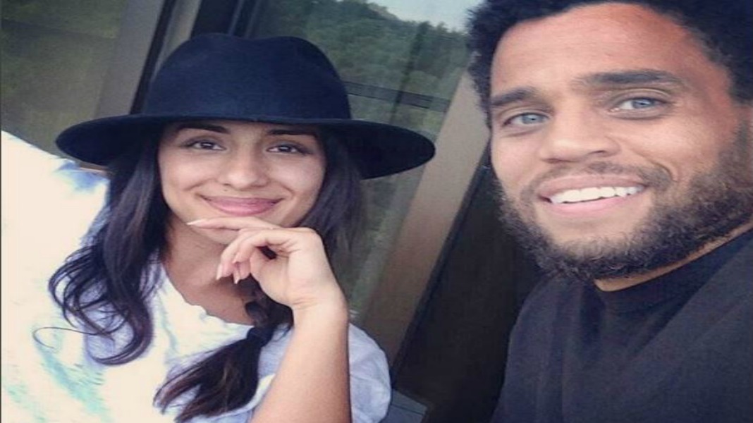 Michael Ealy Posts Rare Photo Of Wife In Protest Of Muslim Ban ...