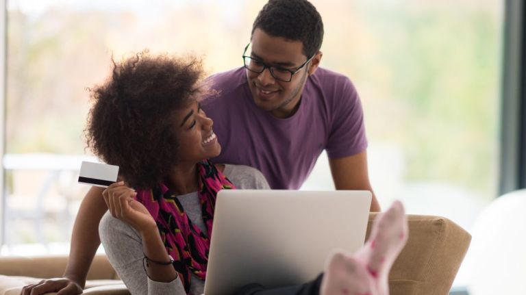 We Don't Want No Scrubs! 10 Signs He Is A Loser - MadameNoire