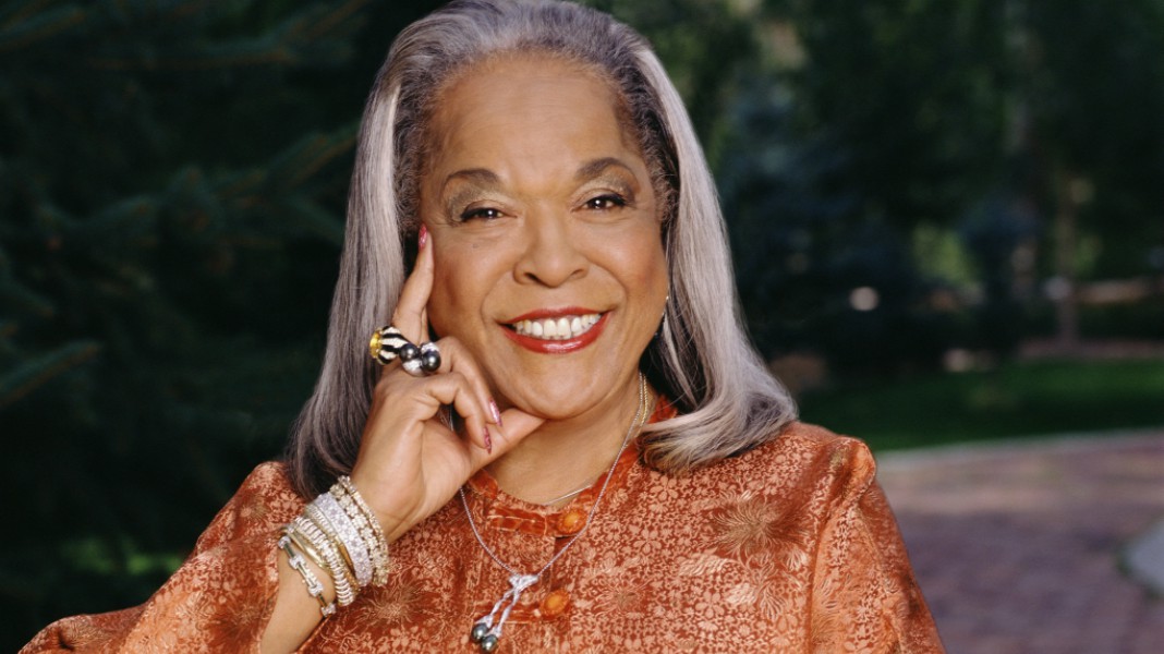 Actress And Singer Della Reese Passes Away At The Age Of 86 | MadameNoire
