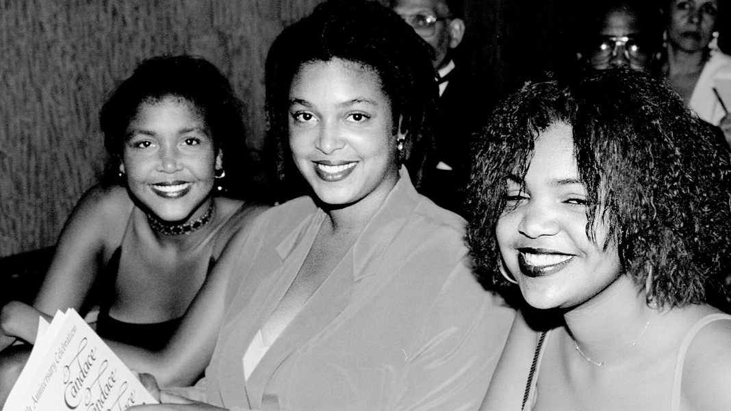 Bill Cosby’s Daughter Ensa Dies At Age 44 | MadameNoire