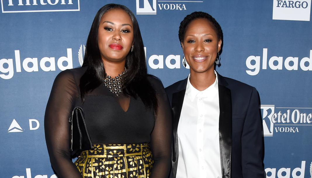 Former WNBA Star Chamique Holdsclaw Ties The Knot With Cara Wright ...
