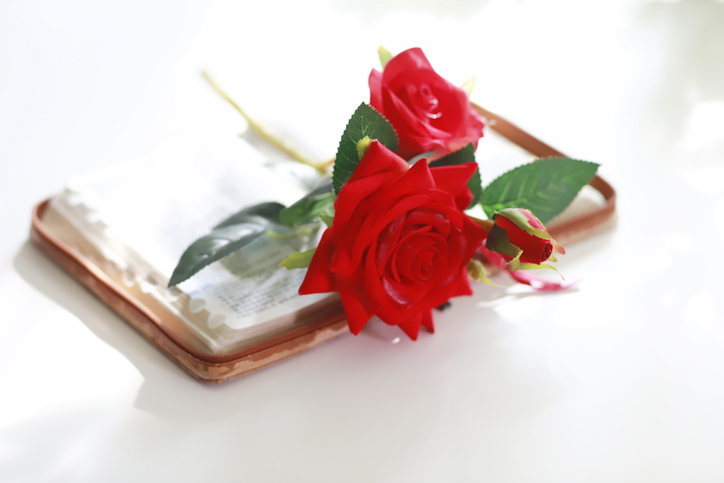 Dead Rapper's Body Stands Up Right On Stage During Nighclub Funeral Service