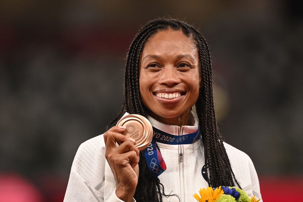 Allyson Felix Makes History Breaks Carl Lewis's Olympic Medal Record