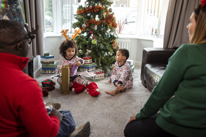 Deandre Lawrence Accused Of Shooting Ex's New Bae On Xmas