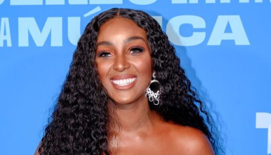 Amara La Negra Drops New Music Menea Tu Culo