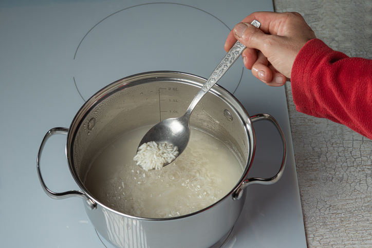 Page 4 of 5 - 4 Basic Cooking Skills Every Woman Should Know Before 40